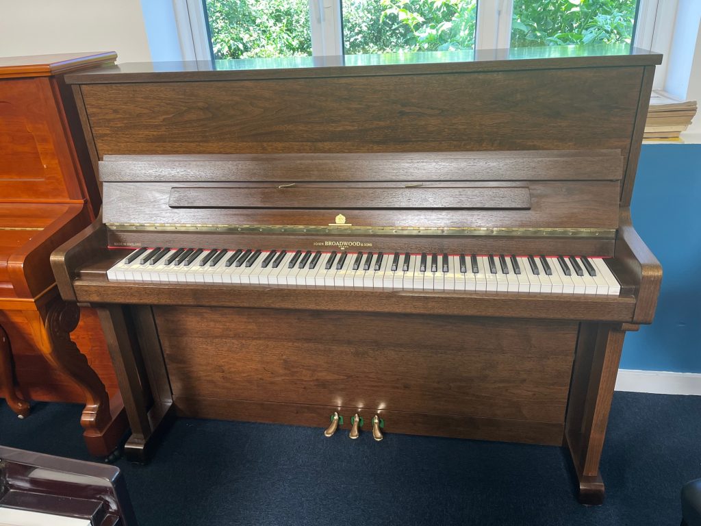 Upright Pianos — Kent Pianos